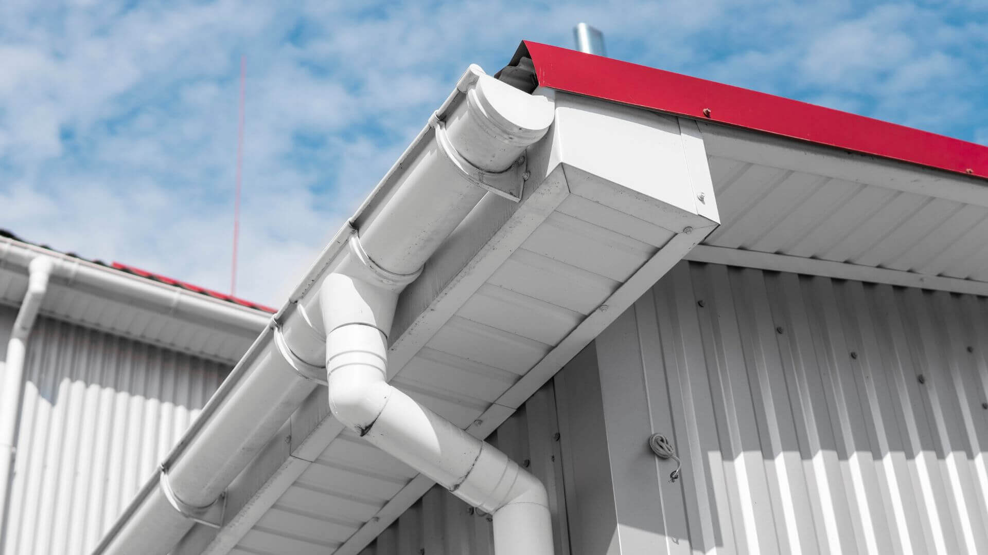 Achieving Perfect Gutter Slope and Pitch for Optimal Drainage ‐ A.I ...